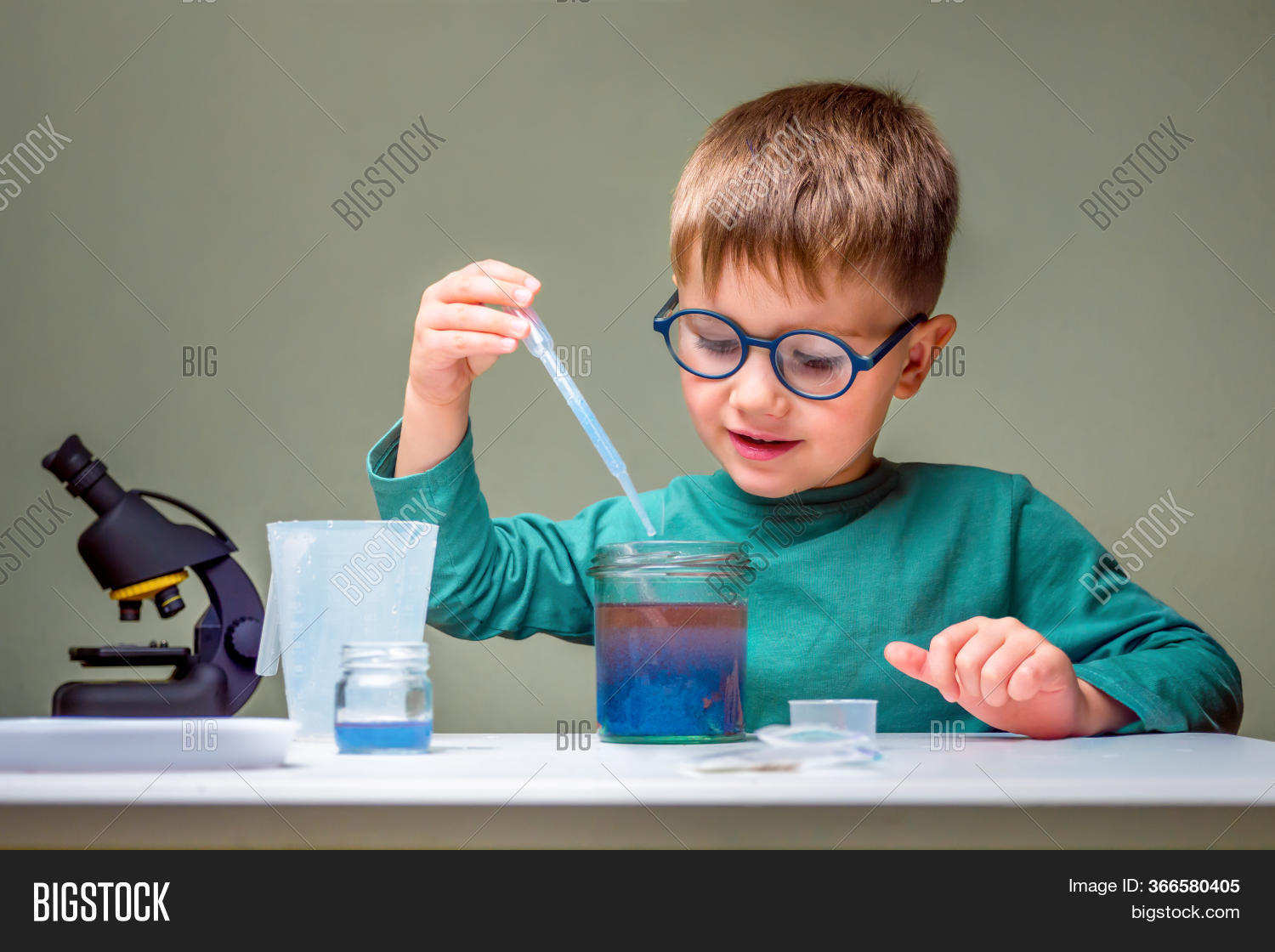 Smart Little Scientist Image & Photo (Free Trial) | Bigstock
