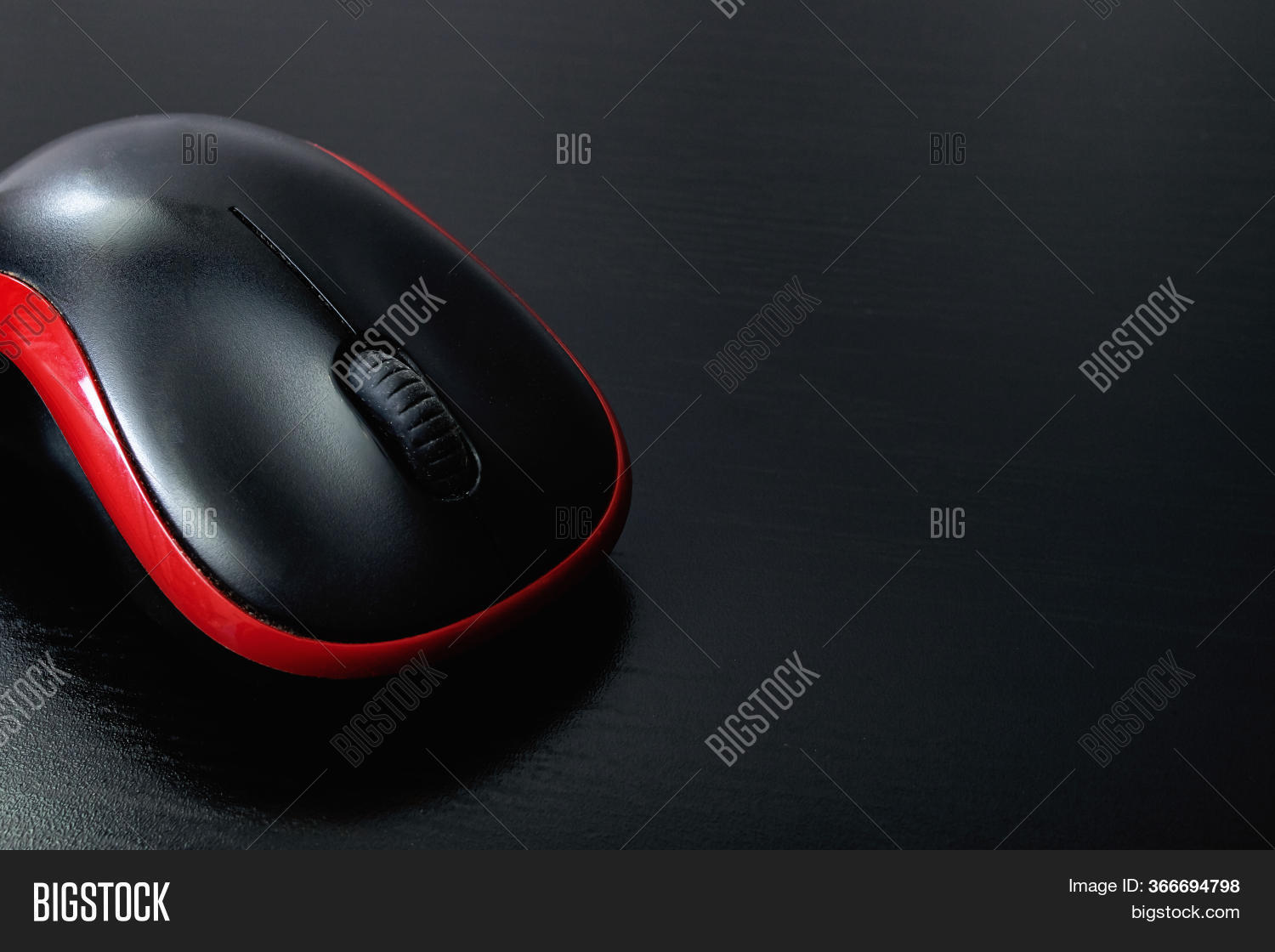 Black Computer Mouse Image & Photo (Free Trial) | Bigstock