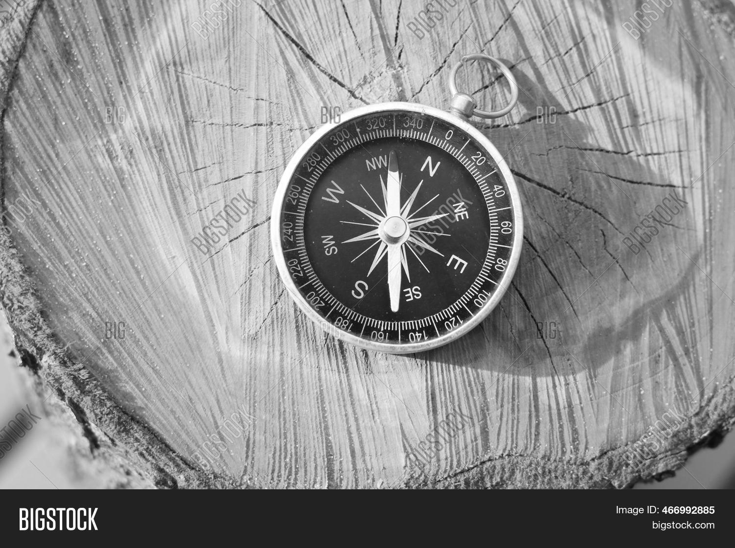 Round Compass On Image & Photo (Free Trial) | Bigstock