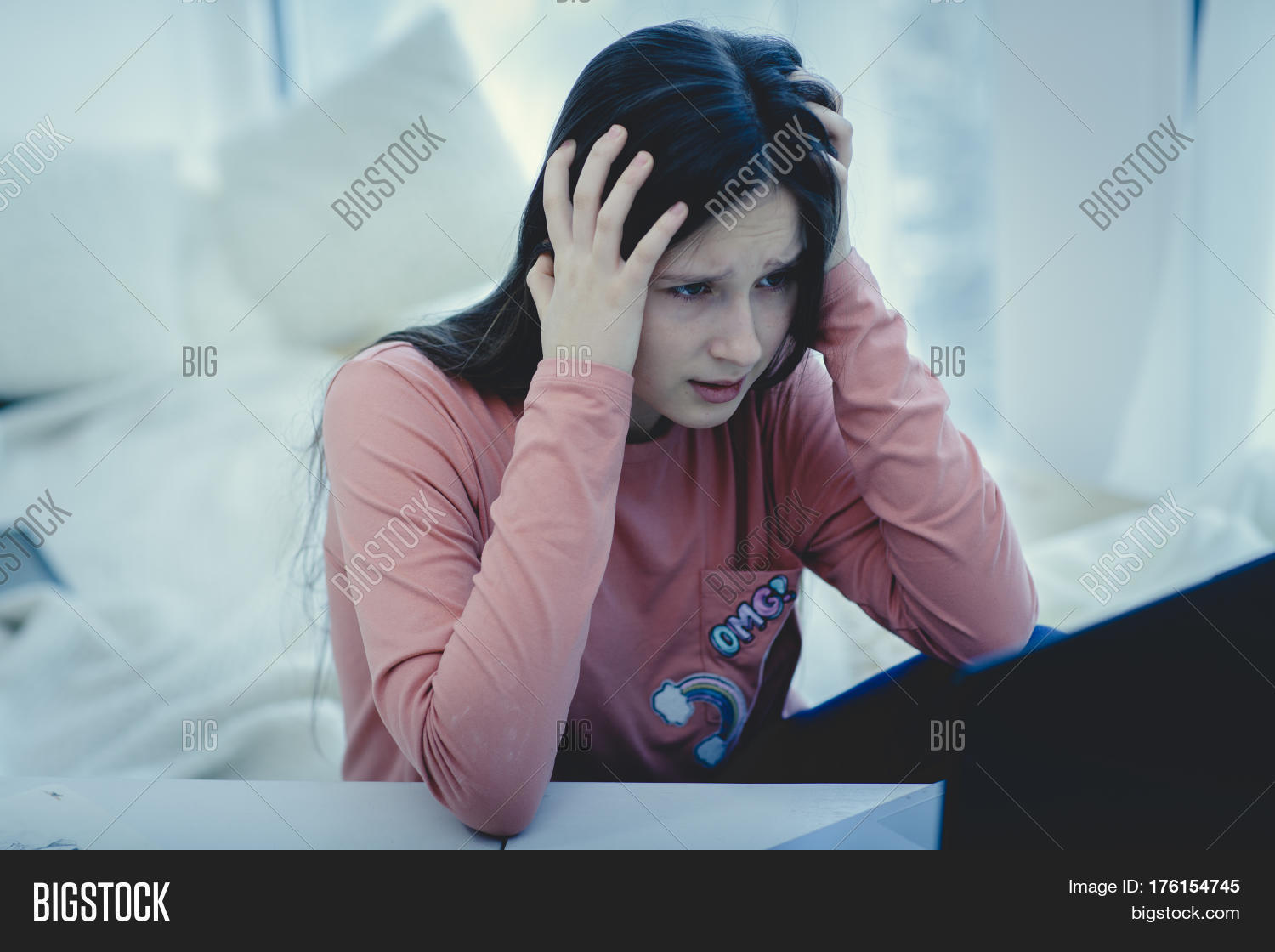 Sad Scared Female Image & Photo (Free Trial) | Bigstock