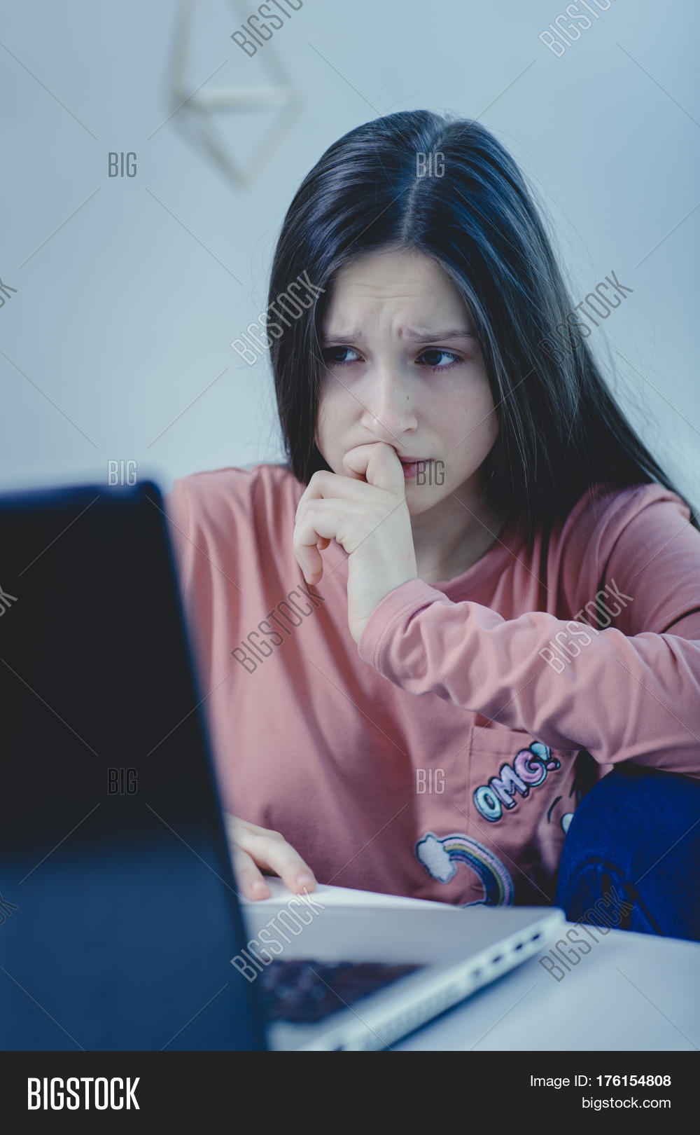 Sad Scared Female Image & Photo (Free Trial) | Bigstock