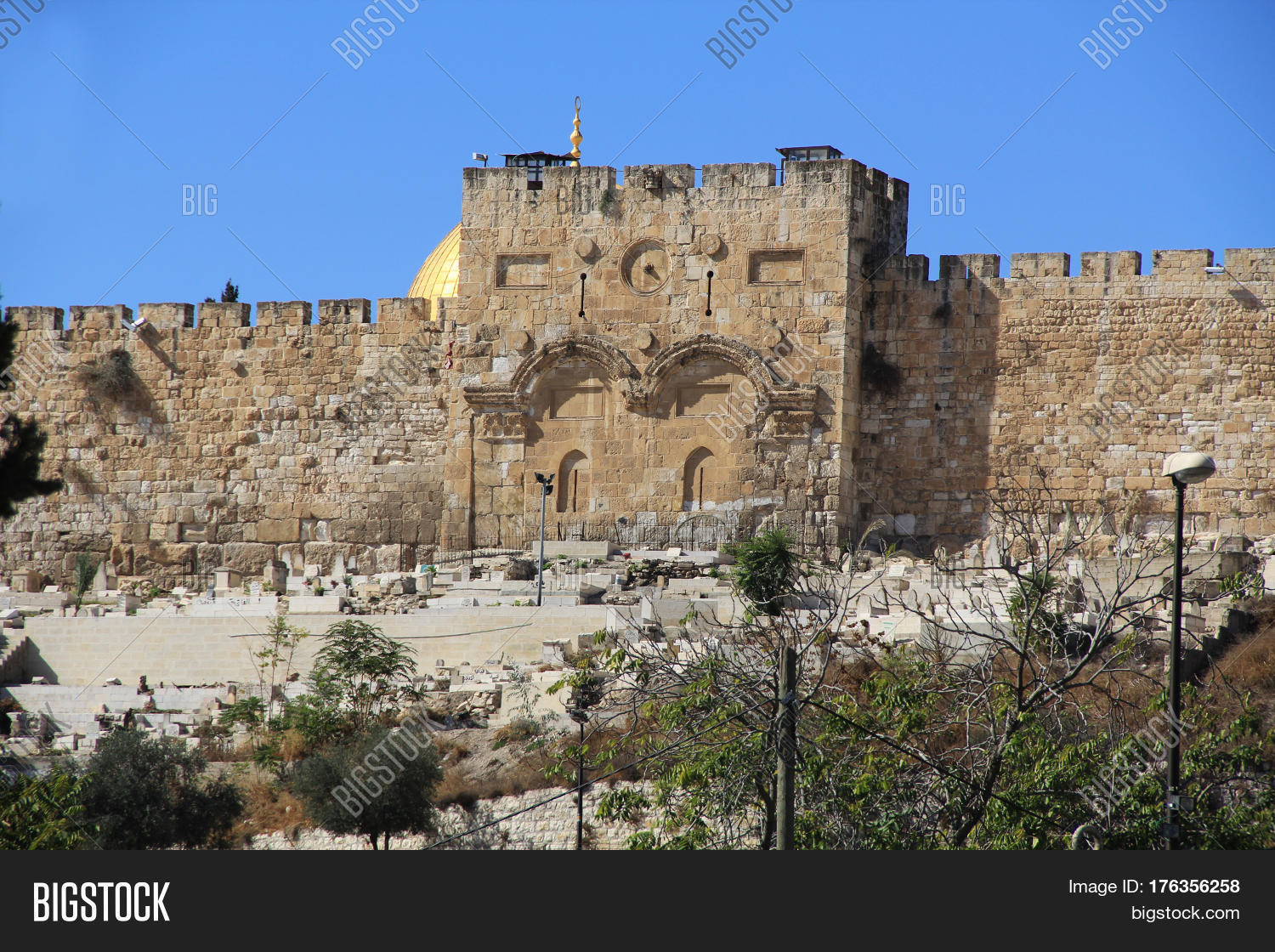 Eastern Golden Gate Image & Photo (Free Trial) | Bigstock