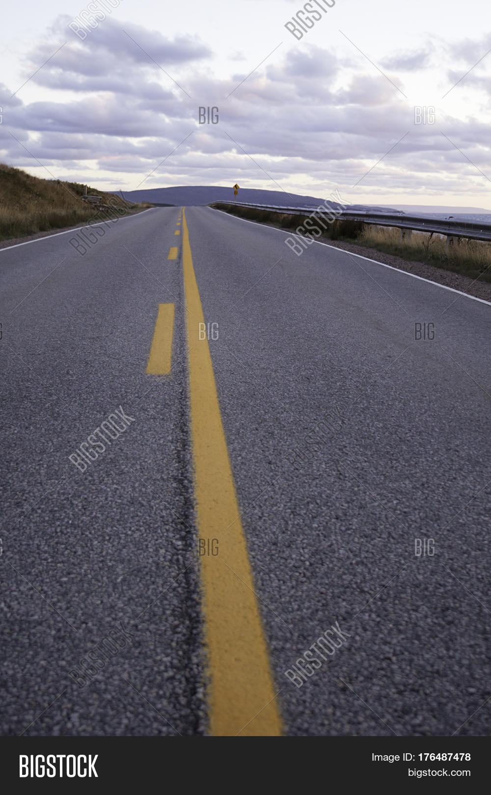 Long Perspective Long Image & Photo (Free Trial) | Bigstock