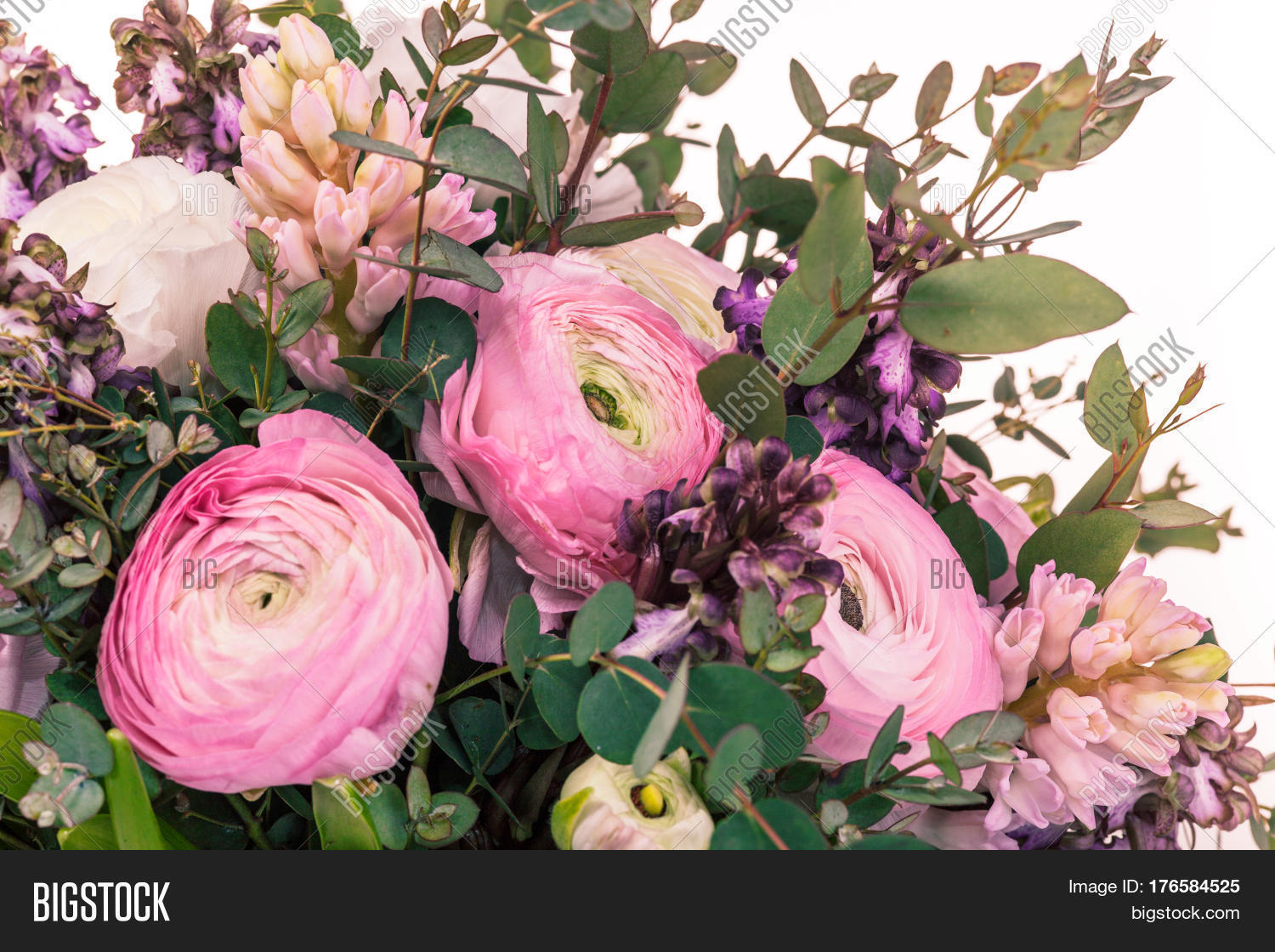 Ranunkulyus Bouquet Image & Photo (Free Trial) | Bigstock