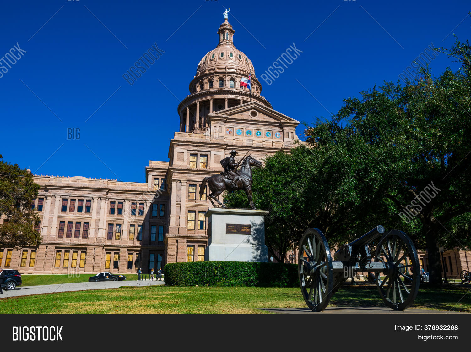 Texas State Capitol Image & Photo (Free Trial) | Bigstock