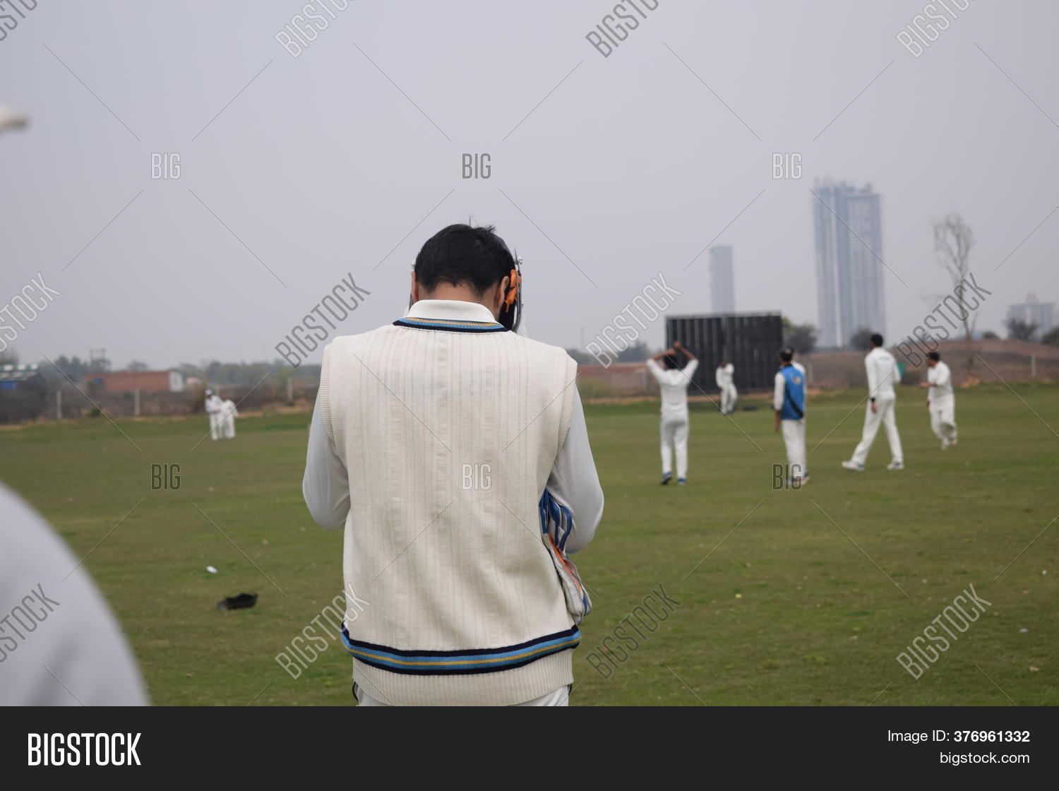 Full Length Cricketer Image & Photo (Free Trial) | Bigstock