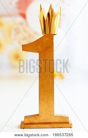 Golden Digit One Crown Image & Photo (Free Trial) | Bigstock