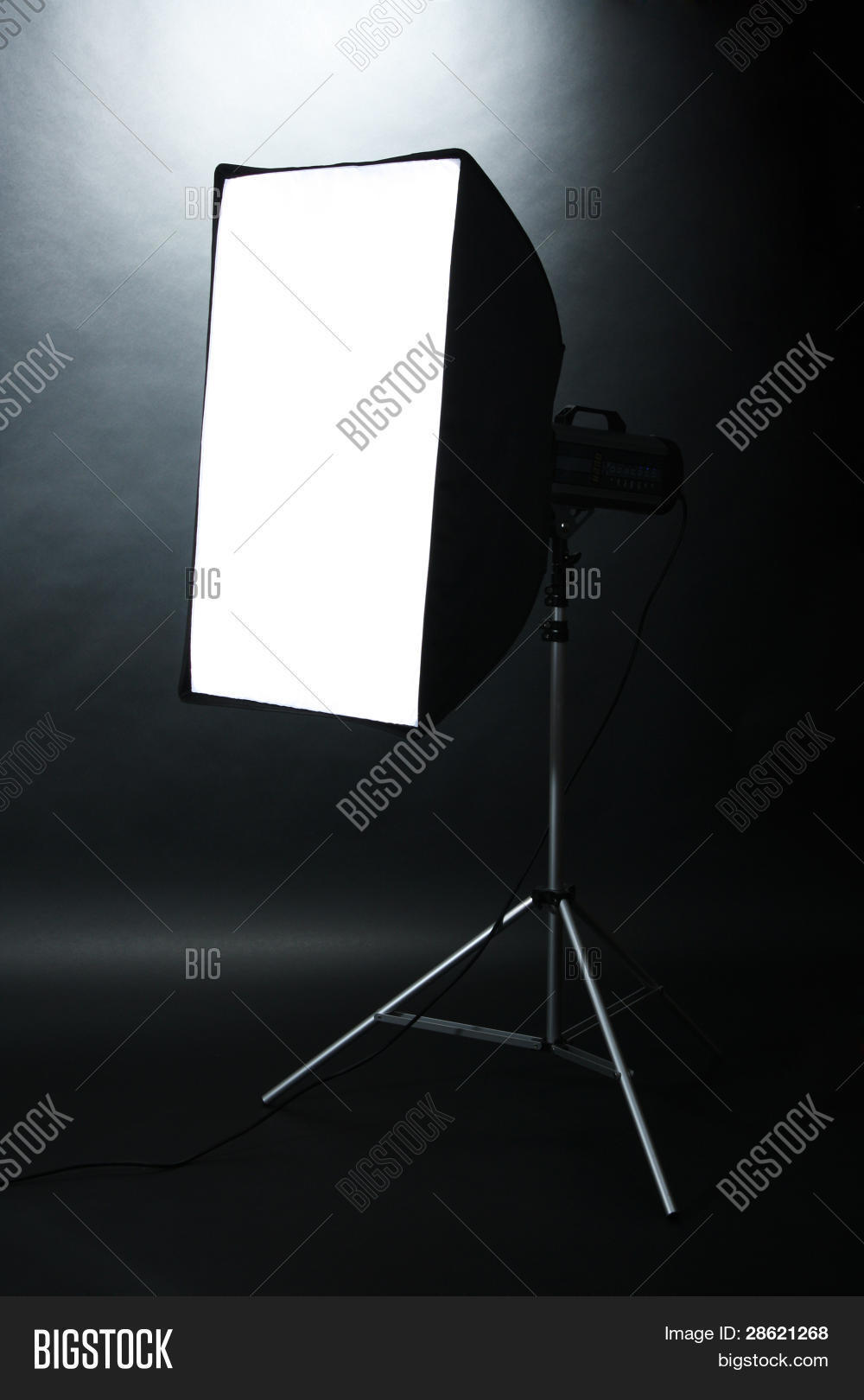 Studio Flash Soft-box Image & Photo (Free Trial) | Bigstock