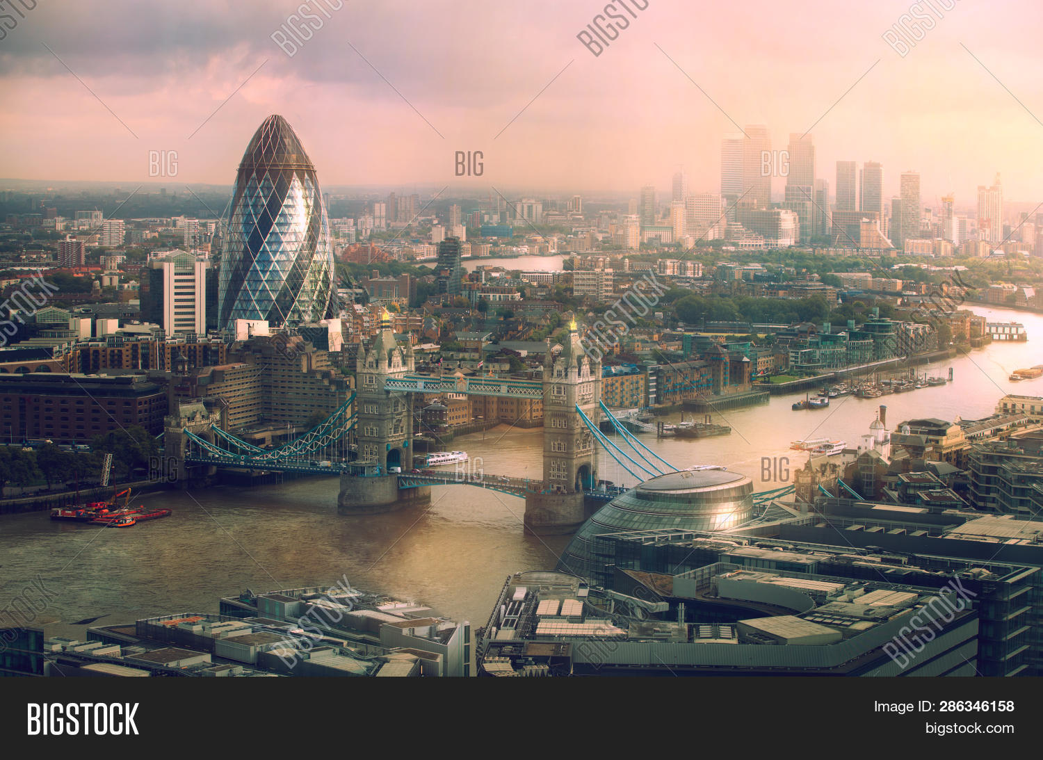 London, Uk - September Image & Photo (Free Trial) | Bigstock