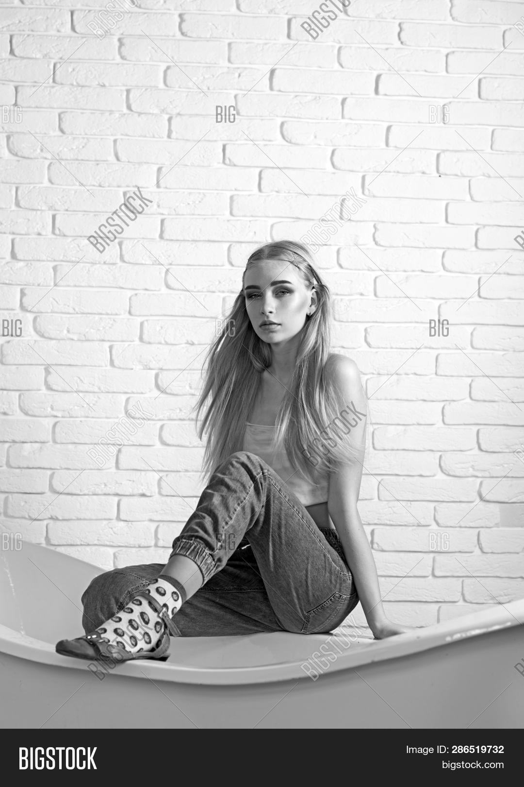 Blond Model Messy Hair Image & Photo (Free Trial) | Bigstock