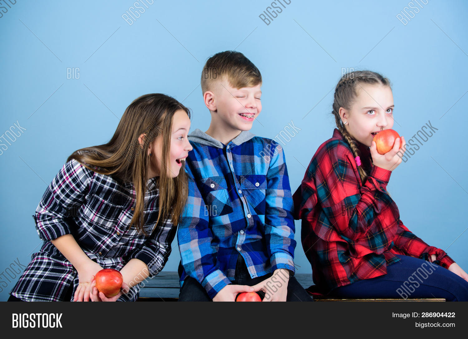 Boy Girls Friends Eat Image & Photo (Free Trial) | Bigstock