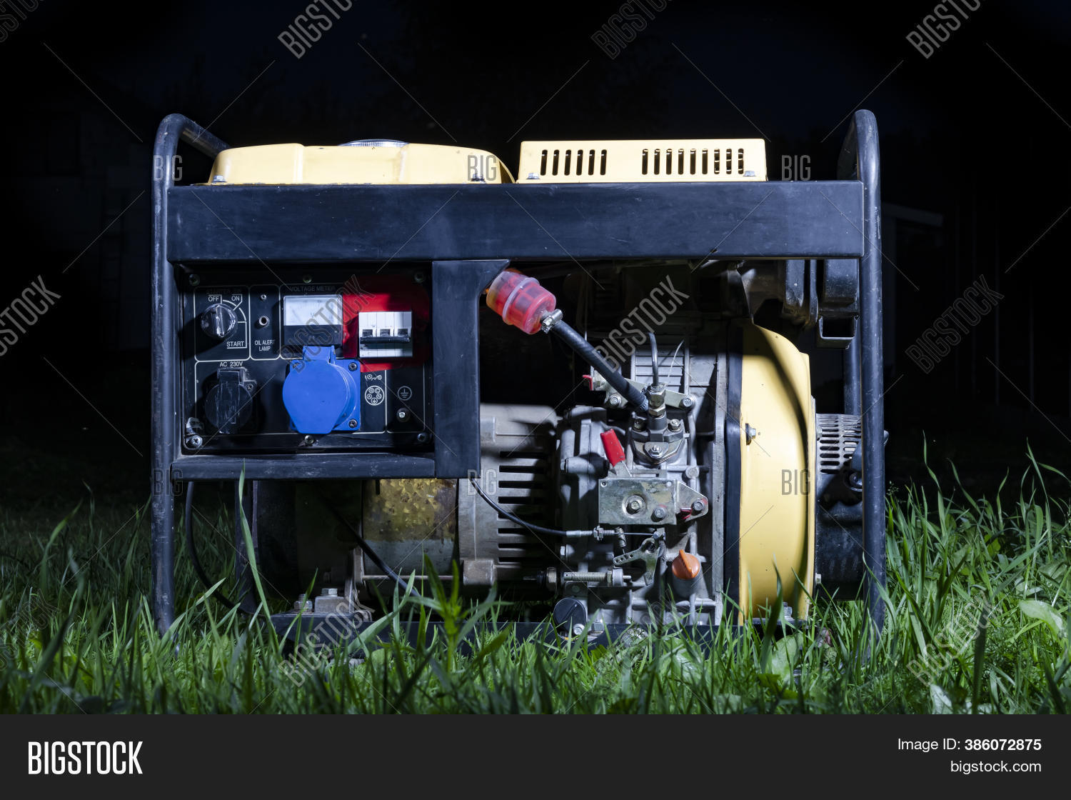 Street Lighting. Night Image & Photo (Free Trial) | Bigstock