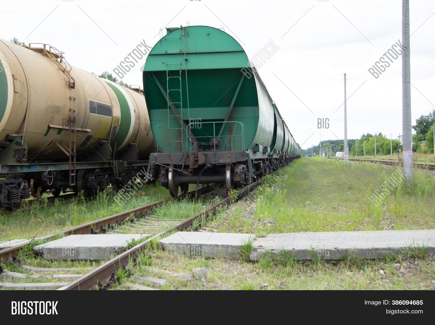 Two Trains Carriages Image & Photo (Free Trial) | Bigstock