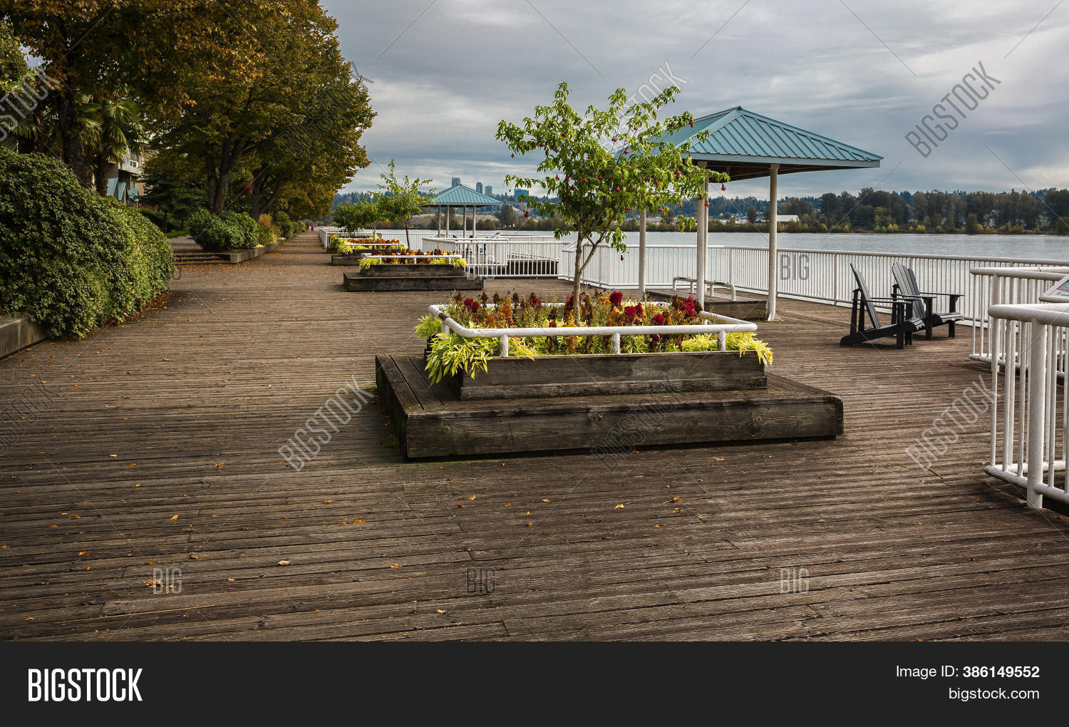 Quay Pier Park Image & Photo (Free Trial) | Bigstock