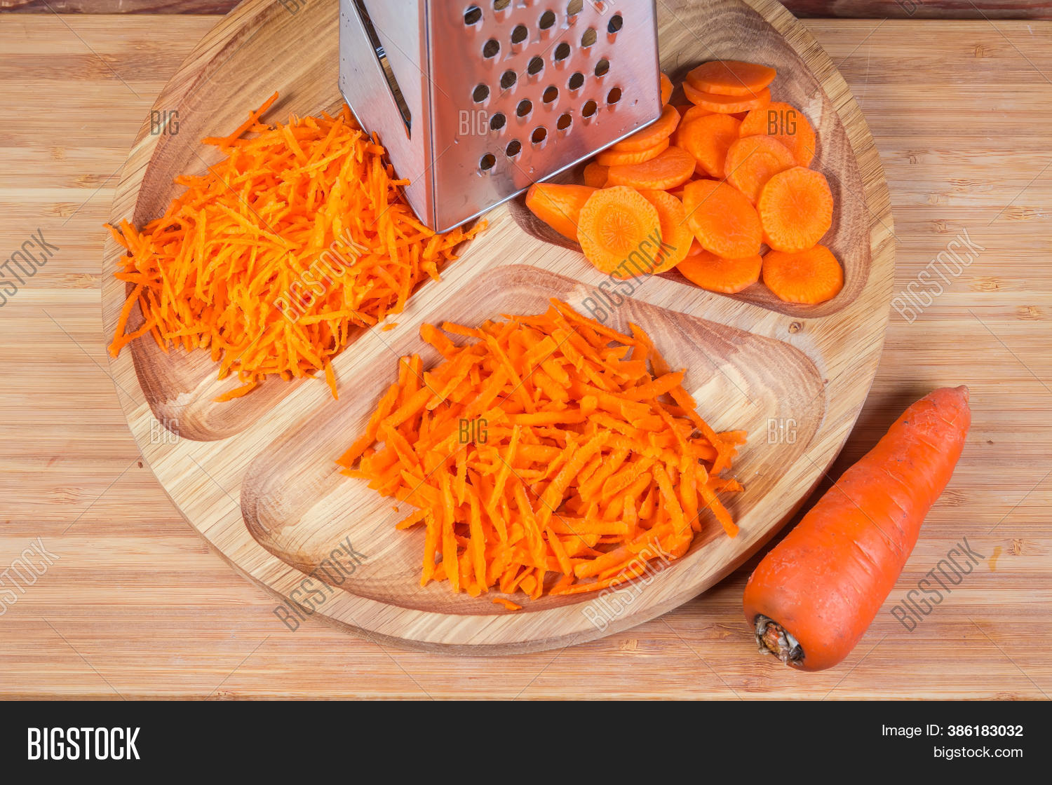Grating Carrot