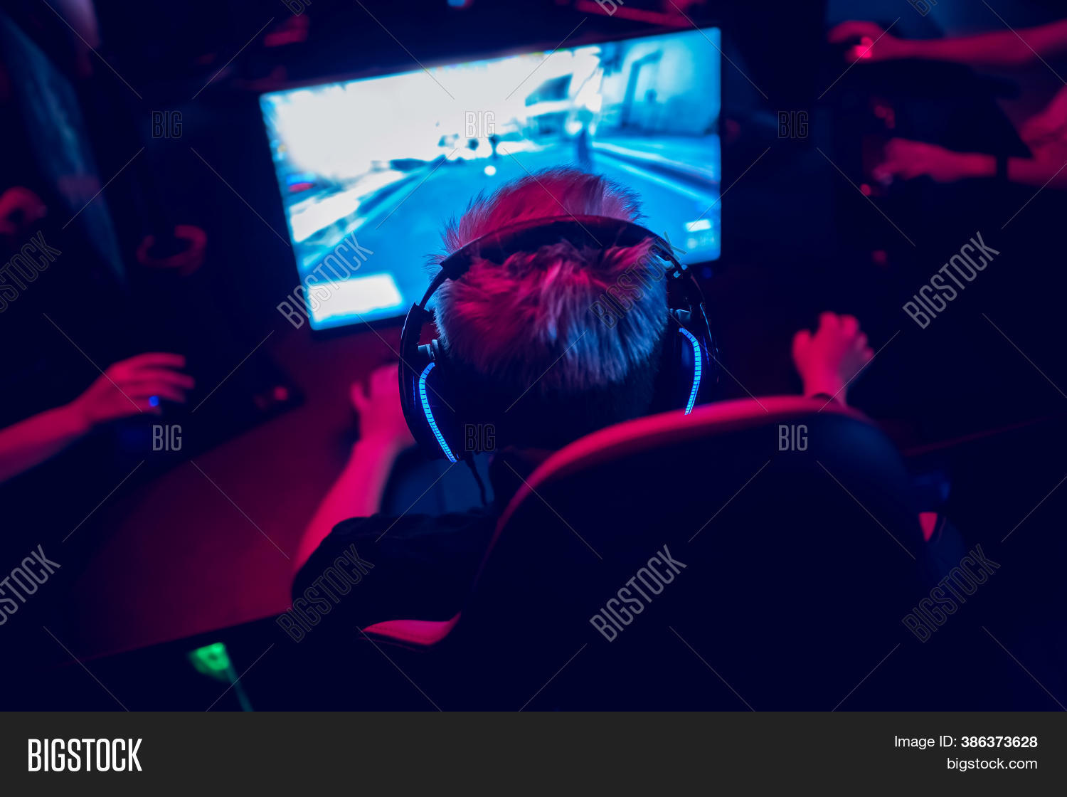 Professional Gamer Image & Photo (Free Trial) | Bigstock