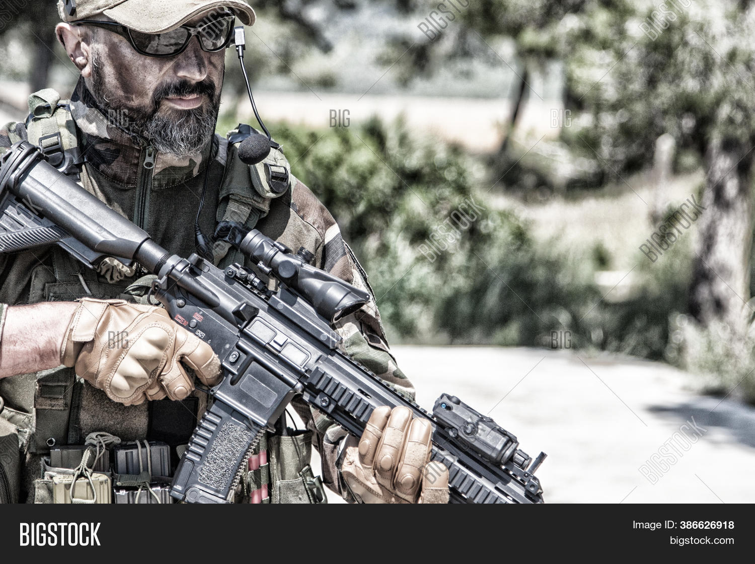 Private Military Image & Photo (Free Trial) | Bigstock