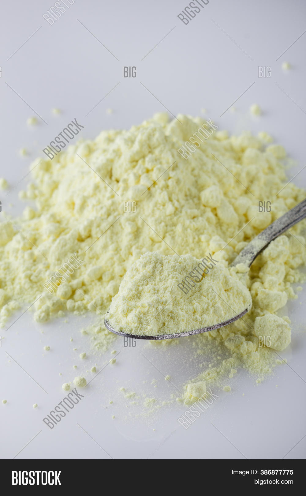 Purified Sulfur Powder Image & Photo (Free Trial) | Bigstock