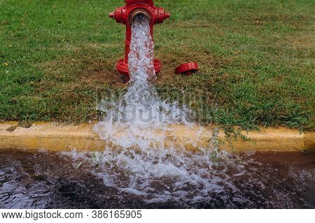 Open Fire Hydrant Image & Photo (Free Trial) | Bigstock