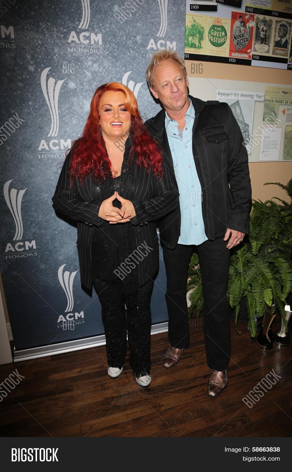 Wynonna Judd Husband Image And Photo Free Trial Bigstock