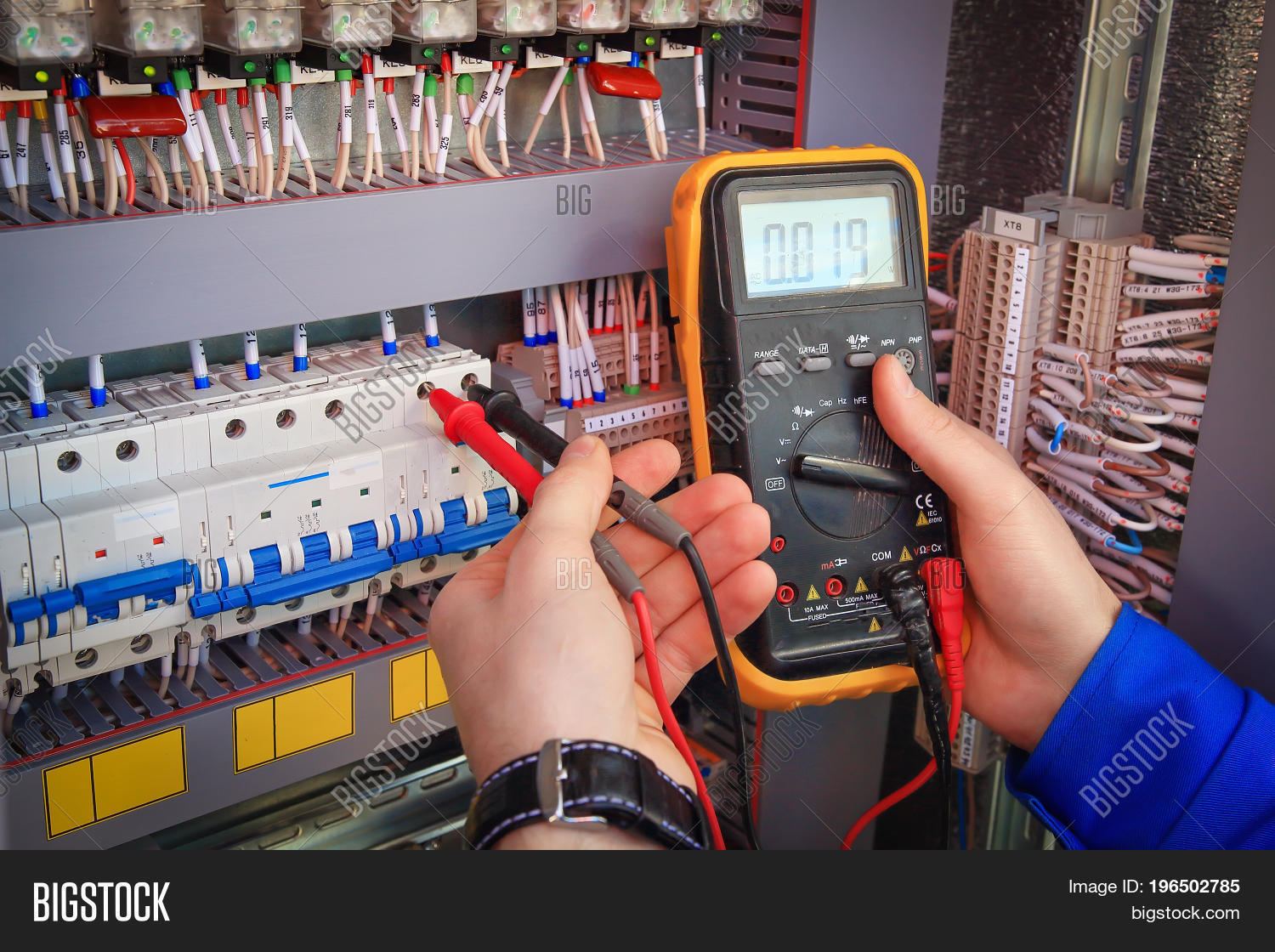 Multimeter Hands Image & Photo (Free Trial) | Bigstock