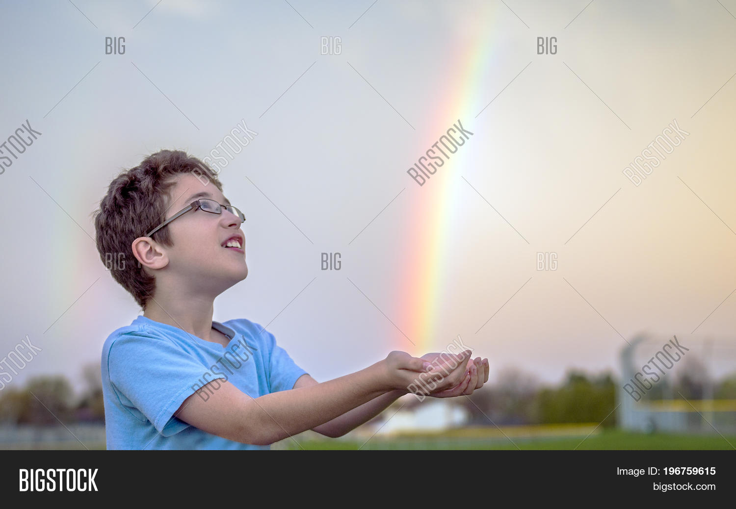 Young Boy Looking Awe Image & Photo (Free Trial) | Bigstock