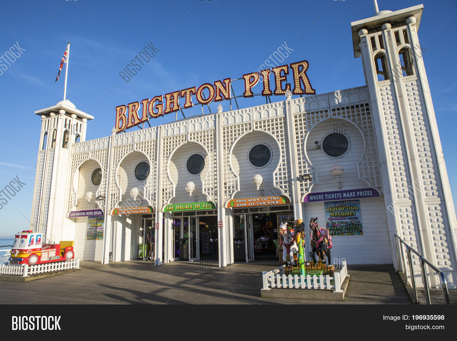 Imagen y foto BRIGHTON UK - MAY (prueba gratis) | Bigstock