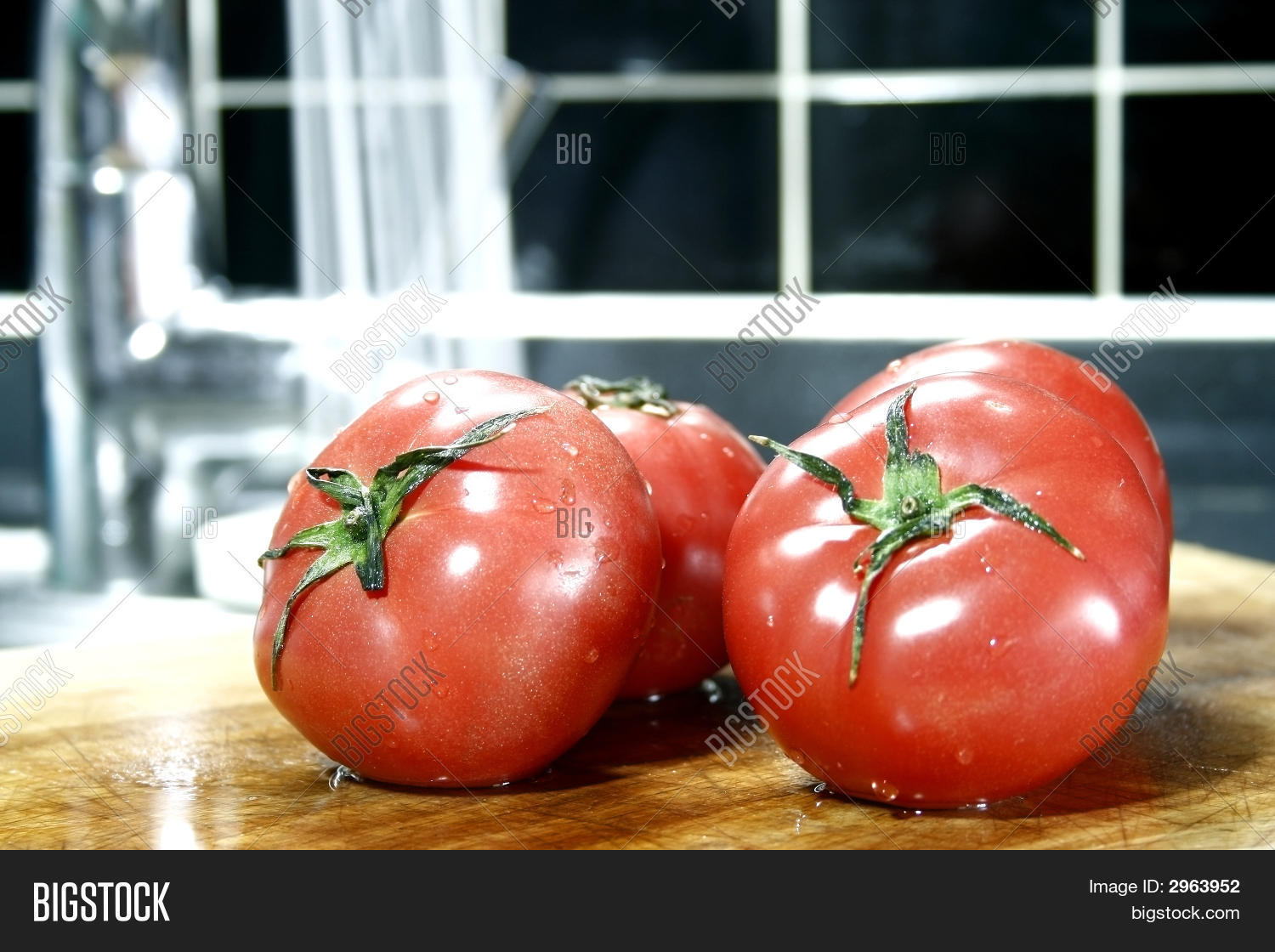 Tomatoes Running Water Image & Photo (Free Trial) | Bigstock