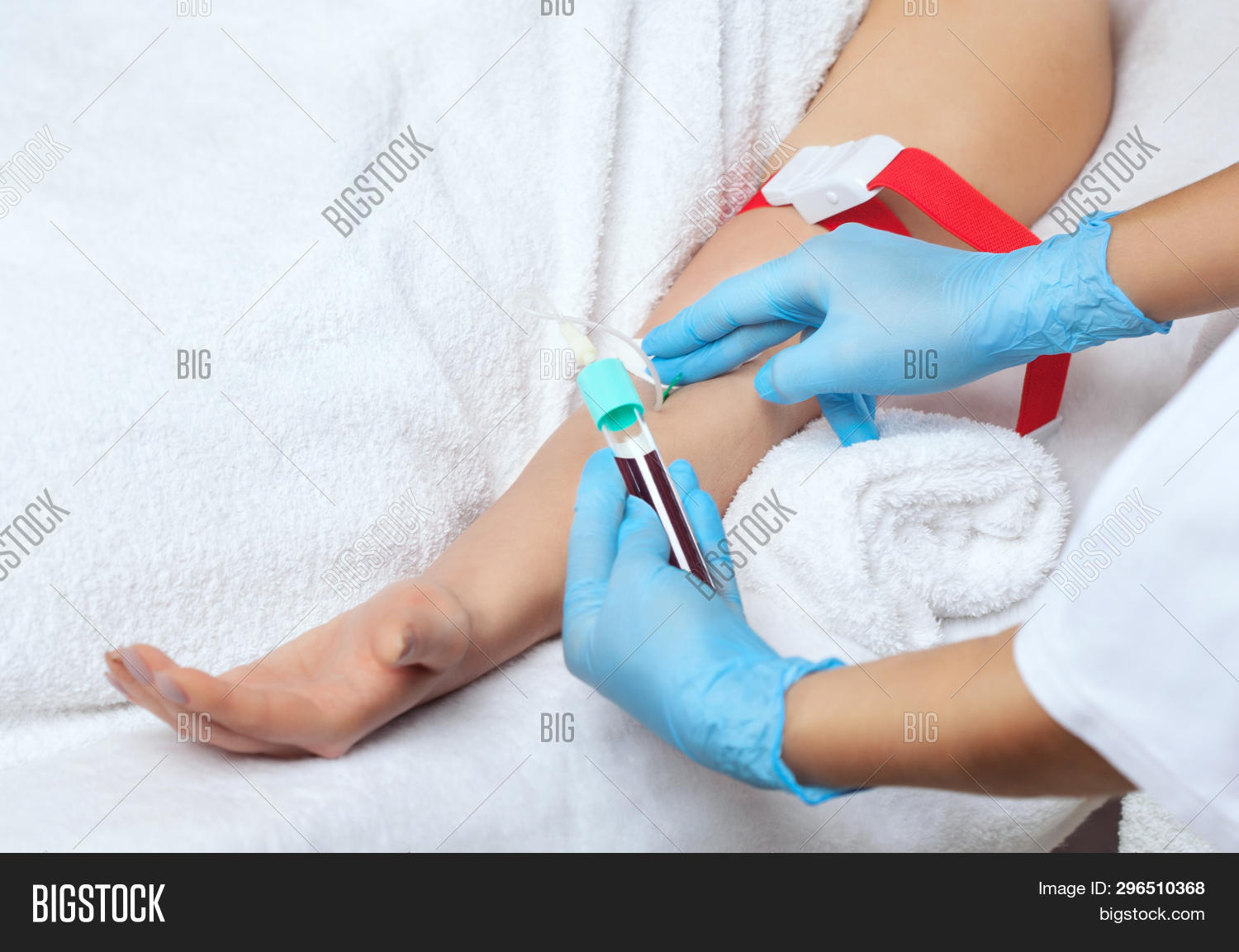 Procedure Taking Blood Image & Photo (Free Trial) | Bigstock