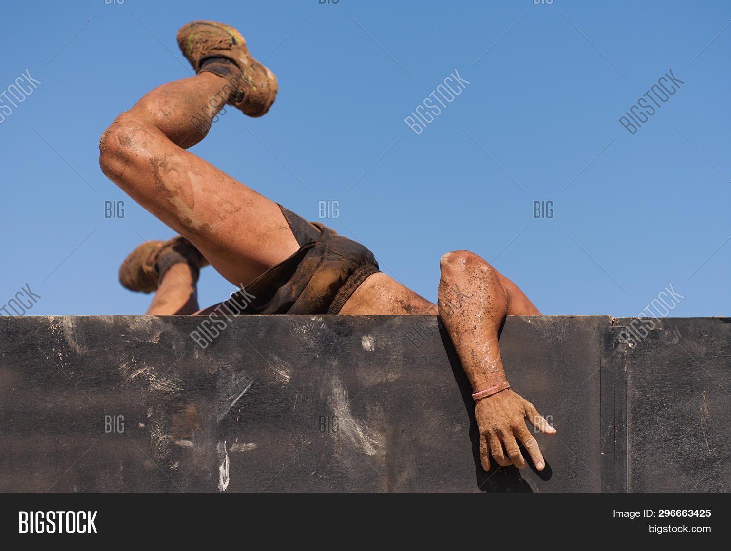 Mud Race Runners Image & Photo (Free Trial) | Bigstock