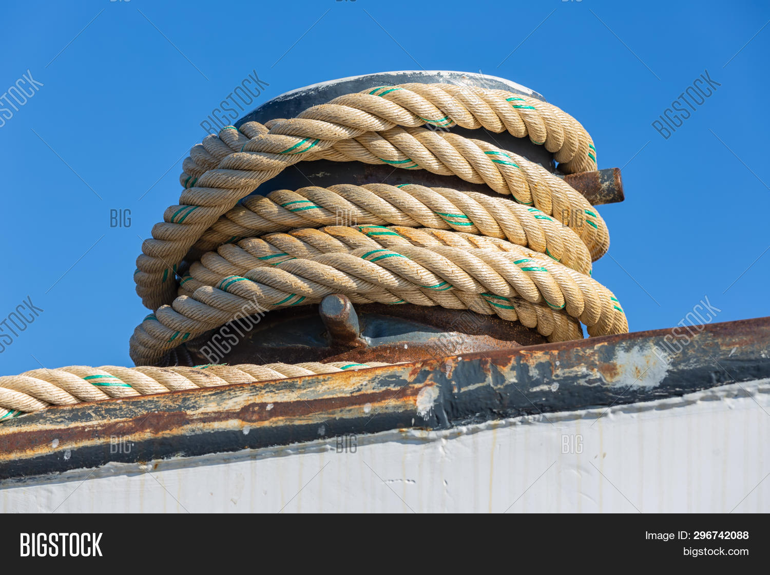Detail Mooring Rope Image & Photo (Free Trial) | Bigstock