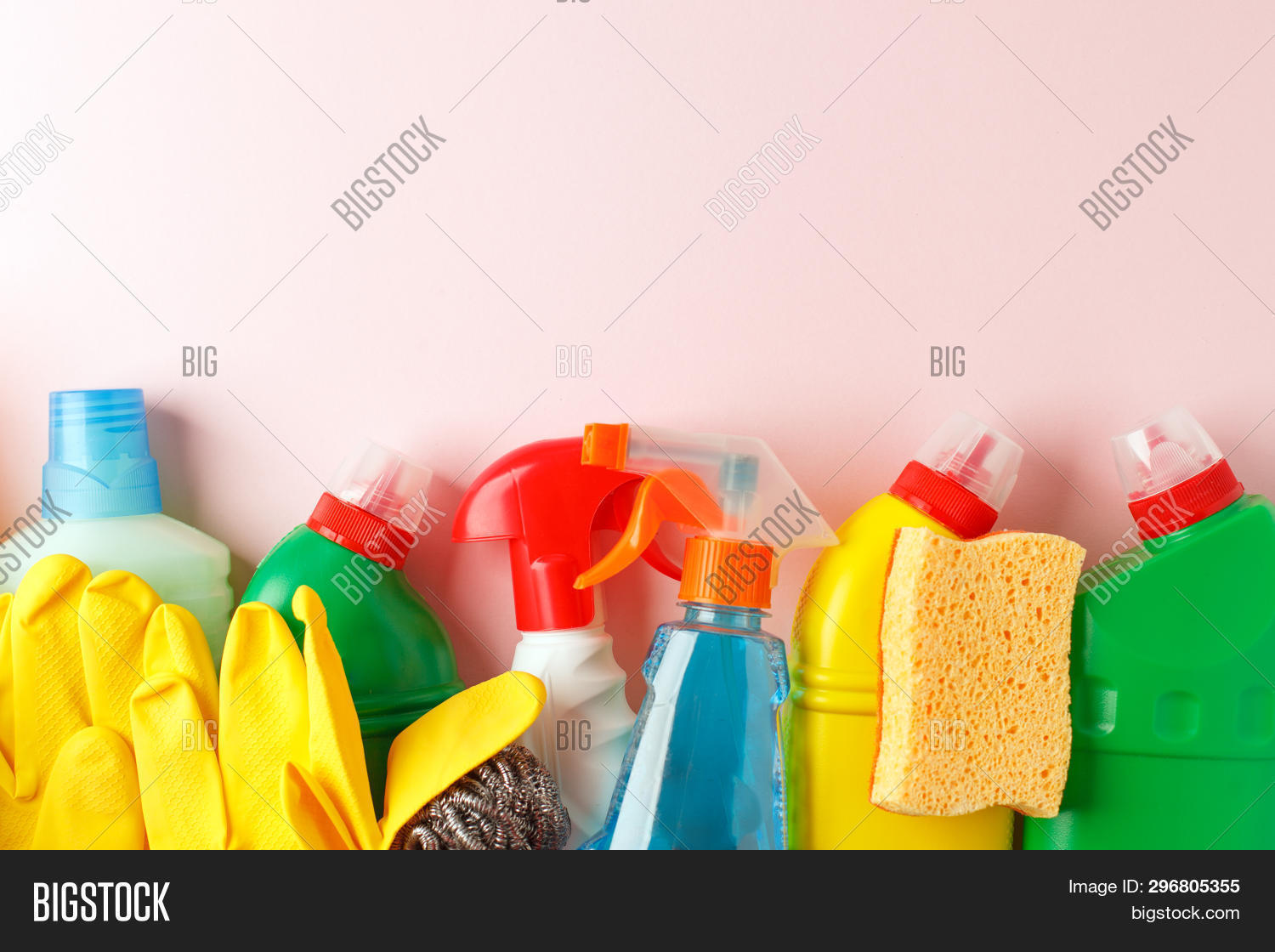 Imagen y foto Colorful Cleaning (prueba gratis) | Bigstock