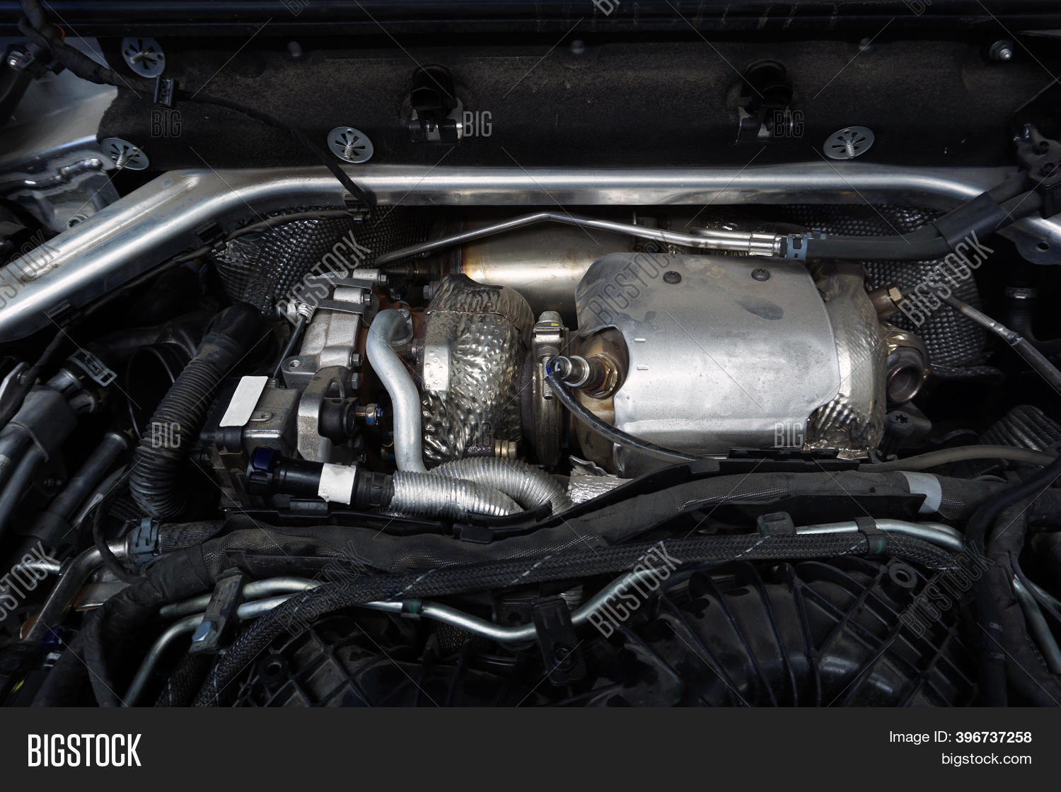 Turbocharger Installed Image & Photo (Free Trial) | Bigstock
