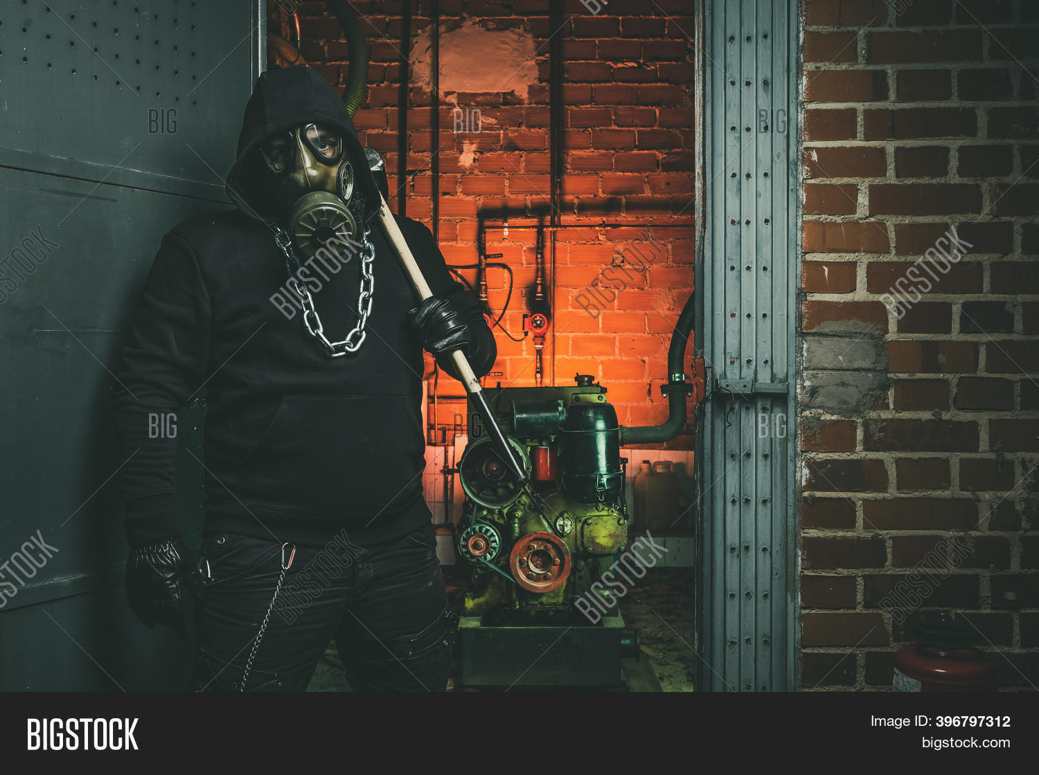 Man Gas Mask Hammer Image & Photo (Free Trial) | Bigstock