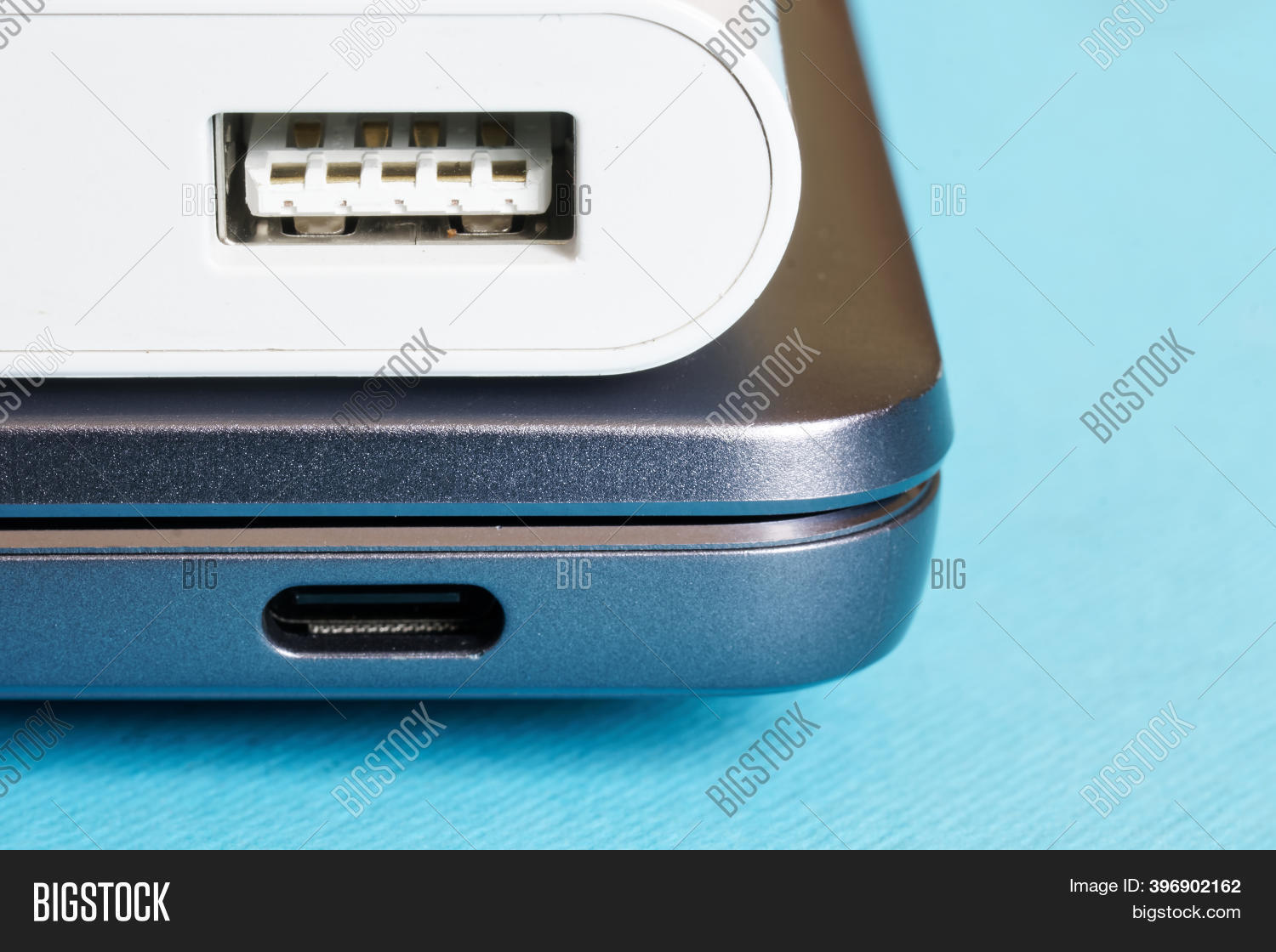 Comparison Sizes Usb Image & Photo (Free Trial) | Bigstock