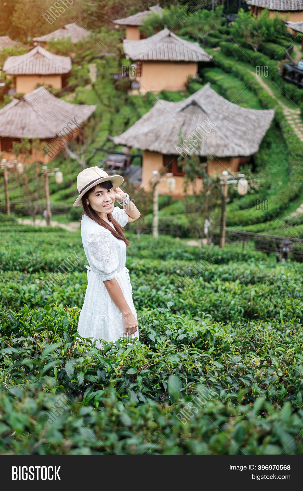 Happy Tourist Woman Image & Photo (Free Trial) | Bigstock
