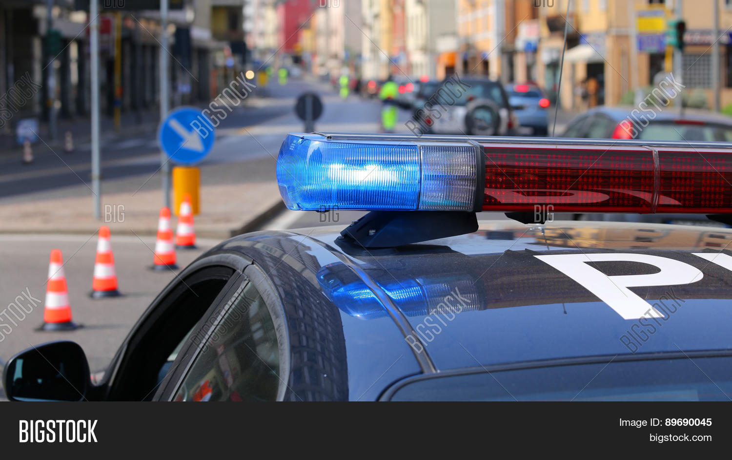 Blue Sirens 图片和照片（免费试用） | Bigstock