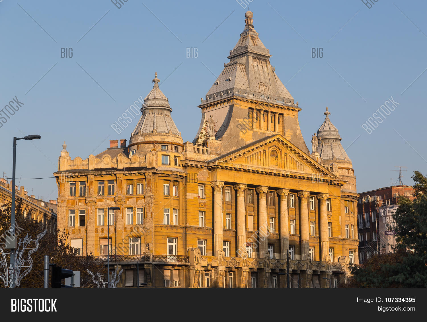 Old Building Budapest Image & Photo (Free Trial) | Bigstock