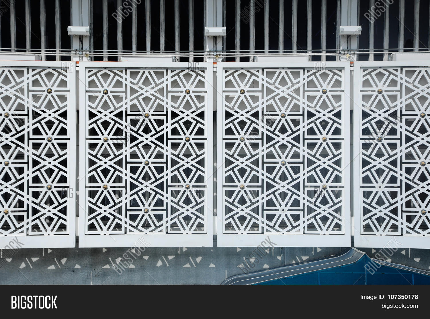 Islamic Geometric Wall Image & Photo (Free Trial) | Bigstock