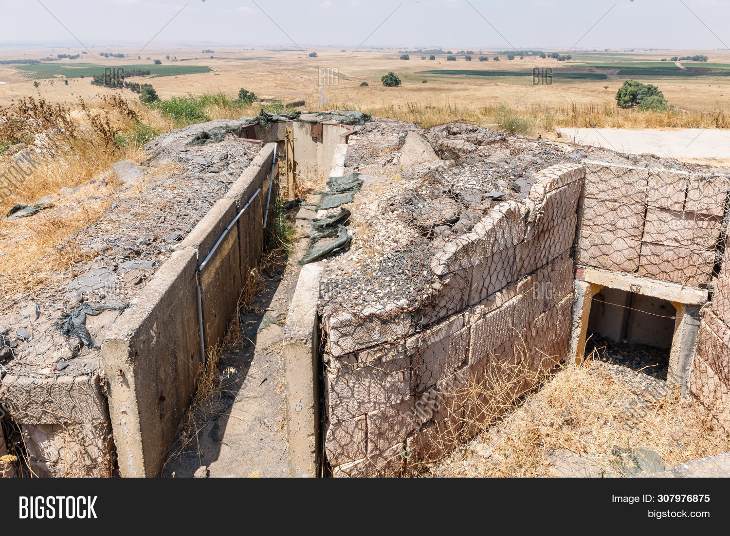 Destroyed Battle Tower Image & Photo (Free Trial) | Bigstock