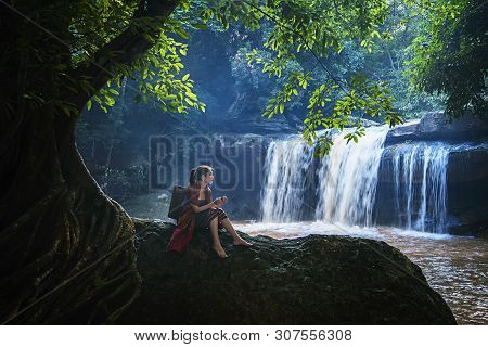 Beautiful Girl Image & Photo (Free Trial) | Bigstock