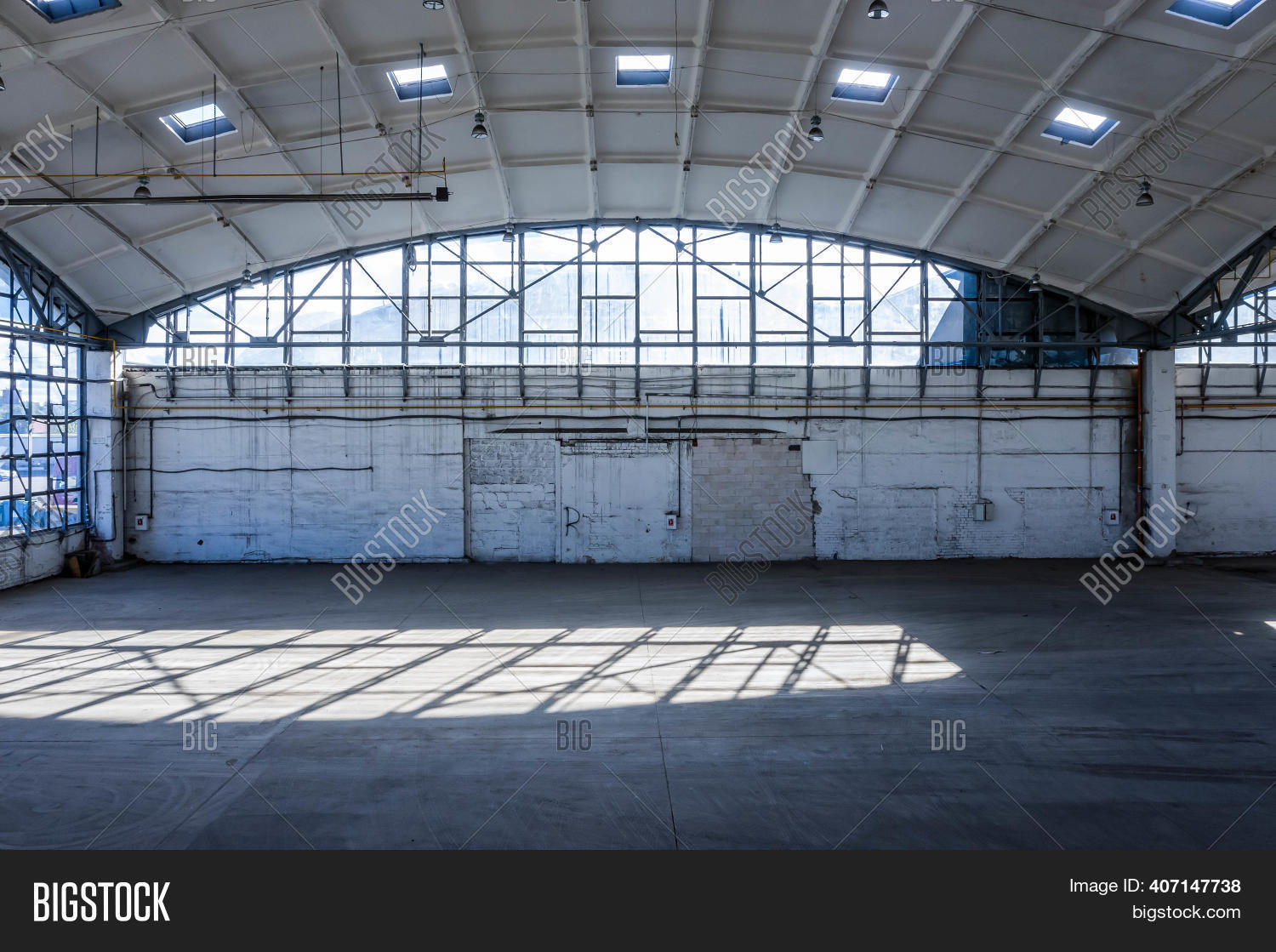 Hemispherical Image & Photo (Free Trial) | Bigstock