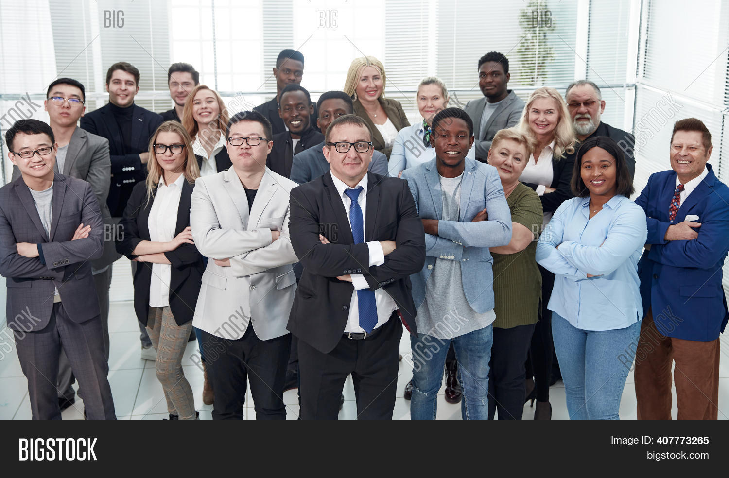 Large Group Diverse Image & Photo (Free Trial) | Bigstock