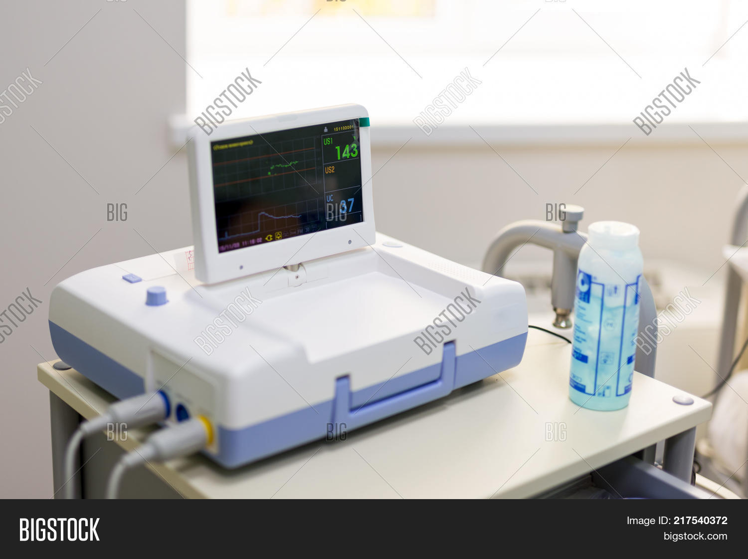 Cardiotocograph Device Image & Photo (Free Trial) | Bigstock