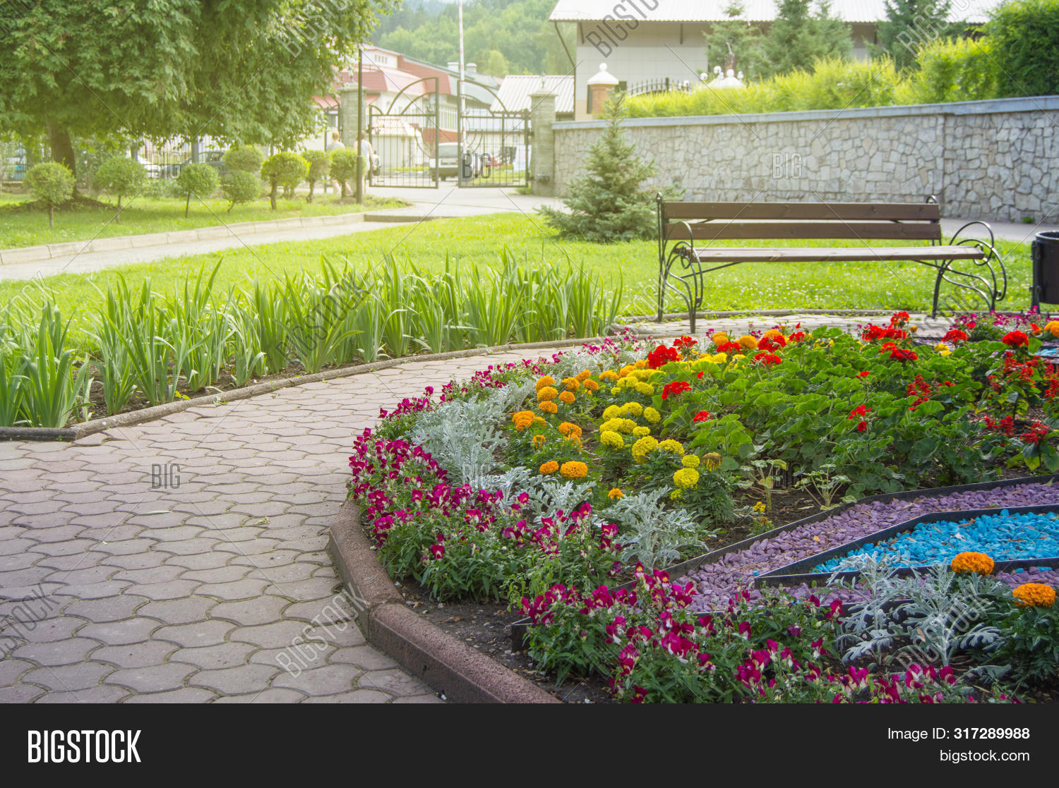 Round Flower Bed Image & Photo (Free Trial) | Bigstock