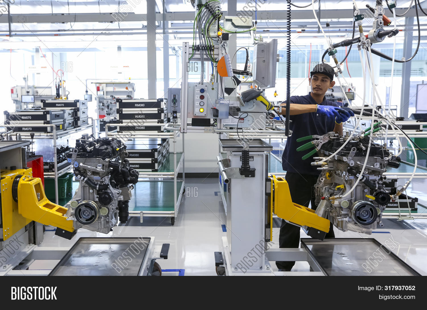 Workers Engine Image & Photo (Free Trial) | Bigstock