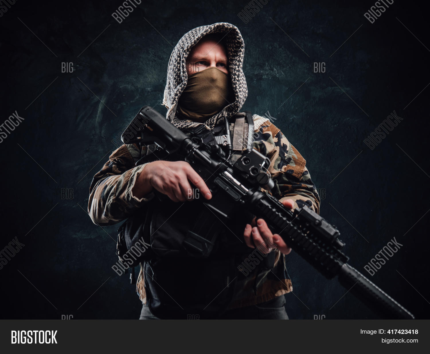 Serious Army Soldier Image & Photo (Free Trial) | Bigstock