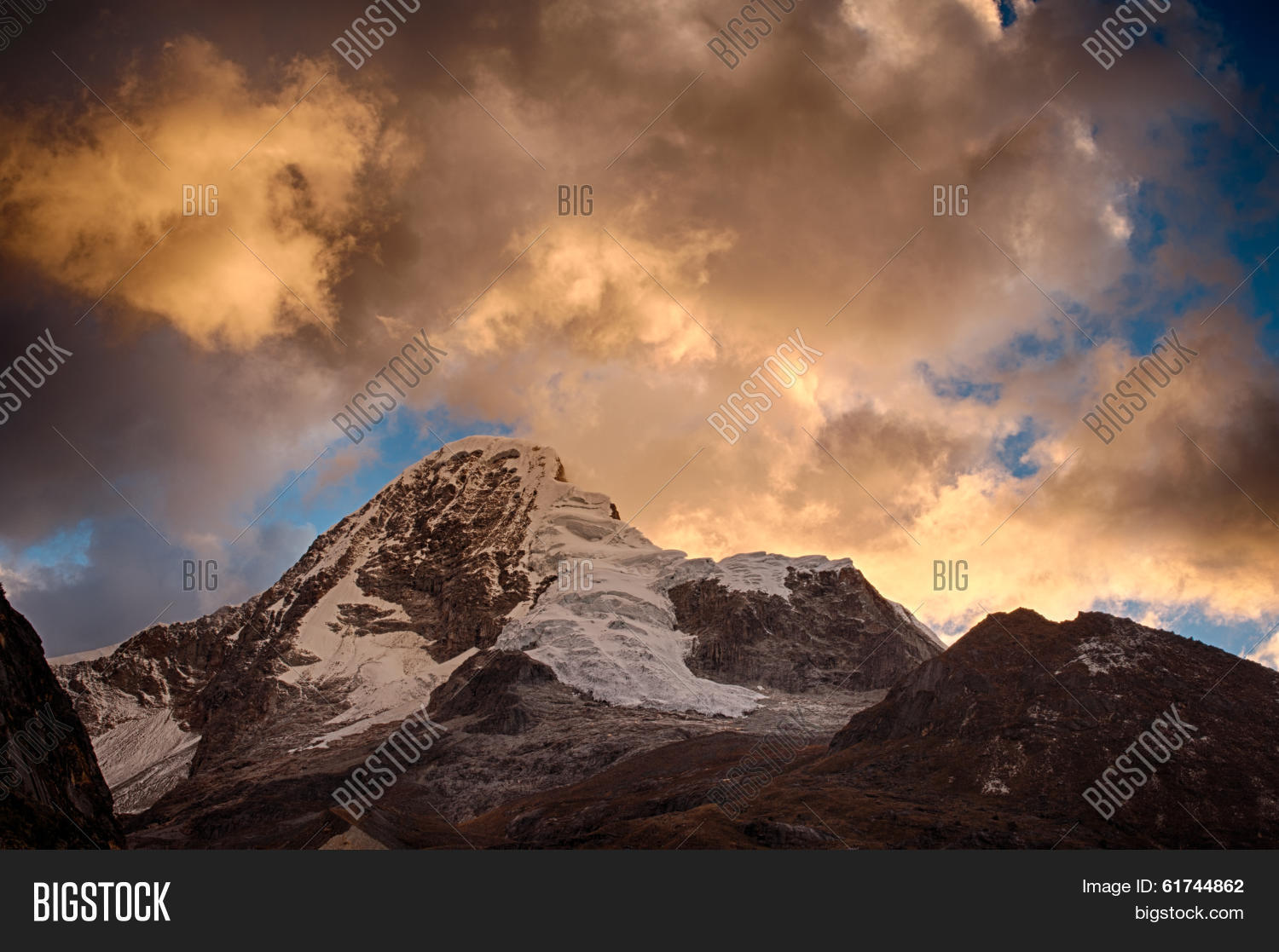 Paramount Mountain Image & Photo (Free Trial) | Bigstock