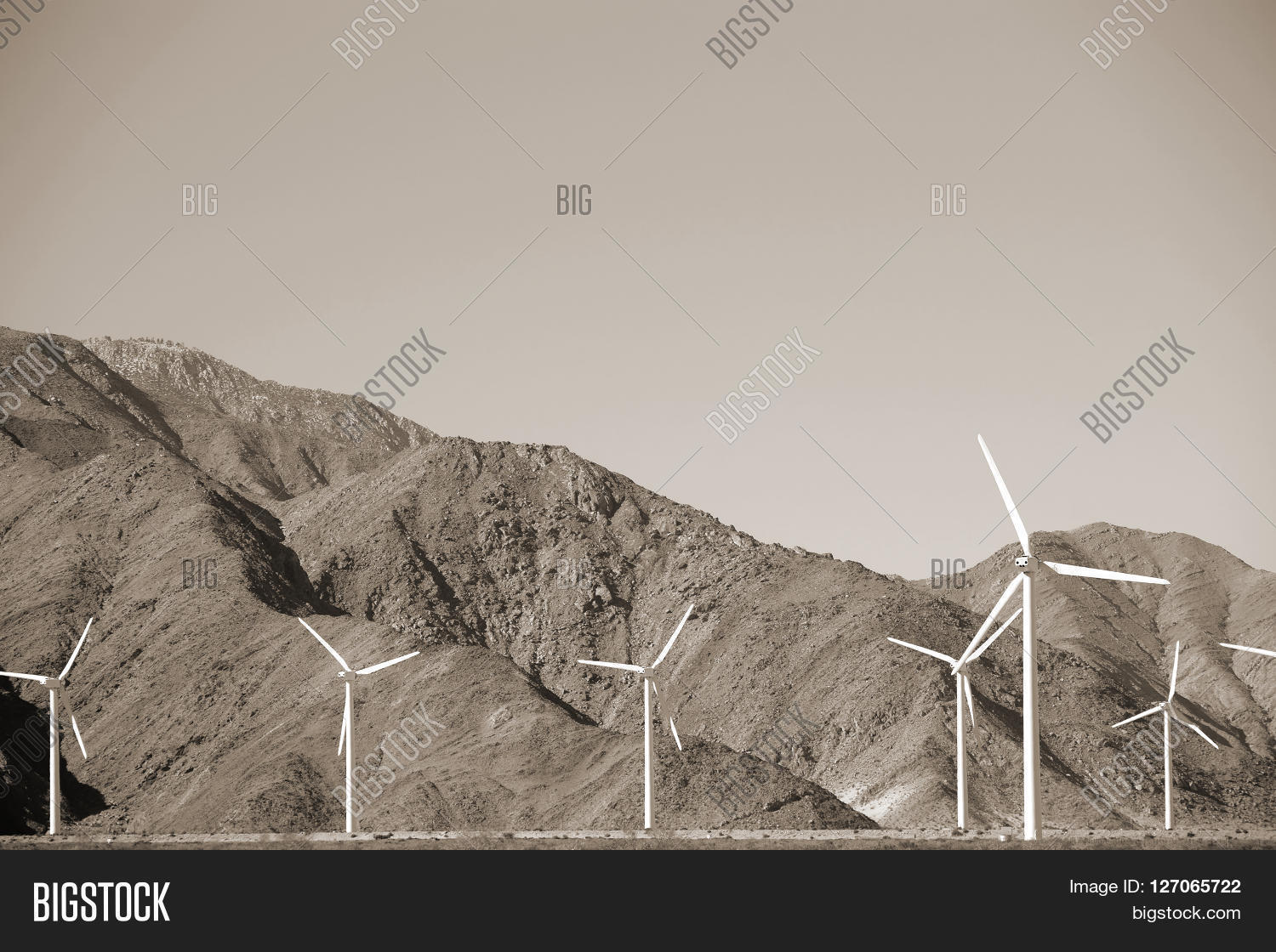 Imagen y foto Wind Turbines (prueba gratis) | Bigstock