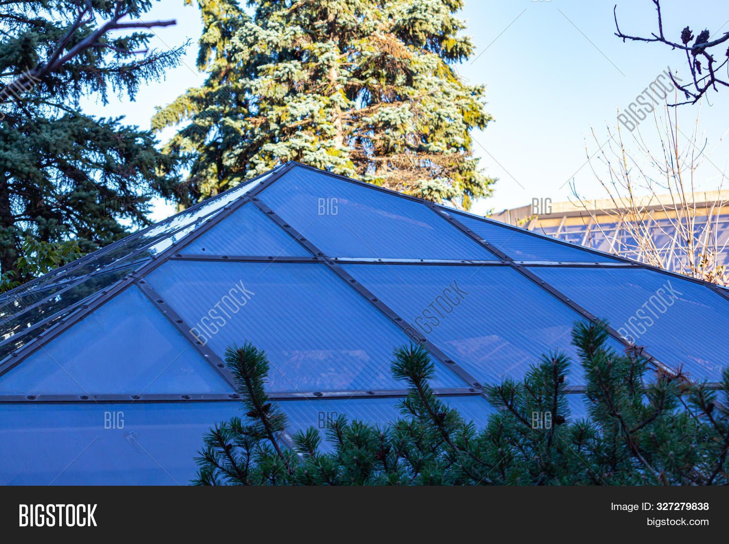 Pyramid-shaped Image & Photo (Free Trial) | Bigstock